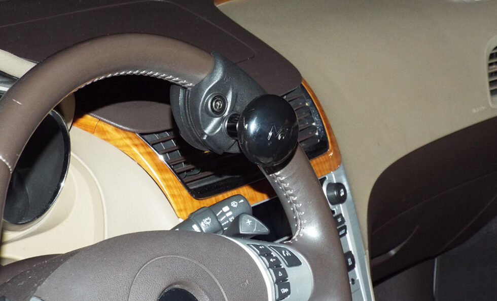 Driving Controls - AVM Mobility